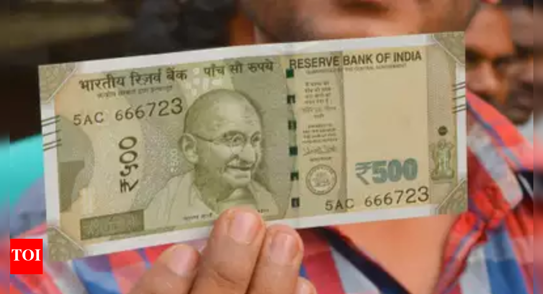 Disgusted with nothing to steal, gang leaves Rs 500 at techie's house ...