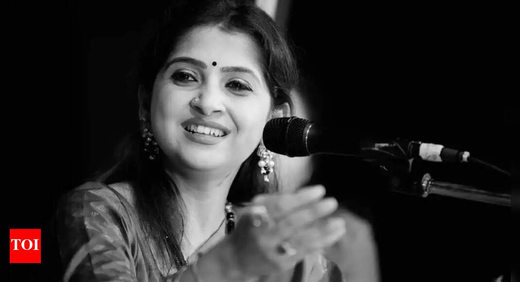 Celebrated singer Kaushiki Chakraborty duped Rs 2 lakh, music school ...