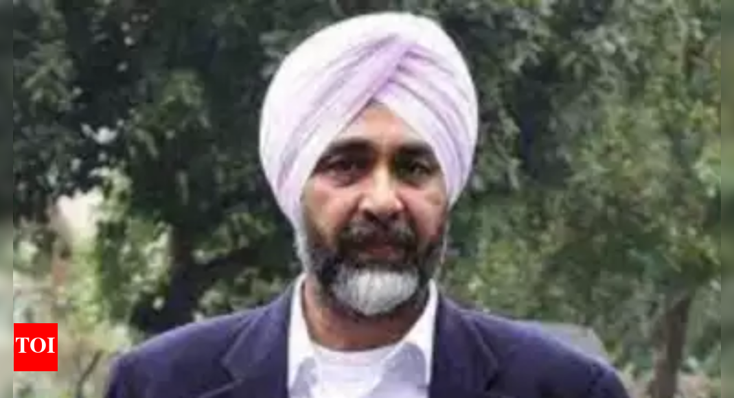 Vigilance grills former Punjab finance minister Manpreet Singh Badal in ...