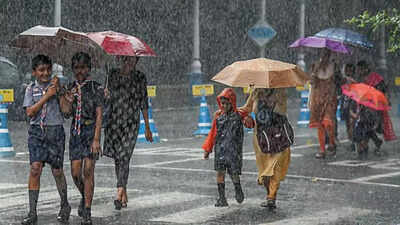 Kolkata Weather Today: Rains lashes parts of Kolkata, Met predicts more ...