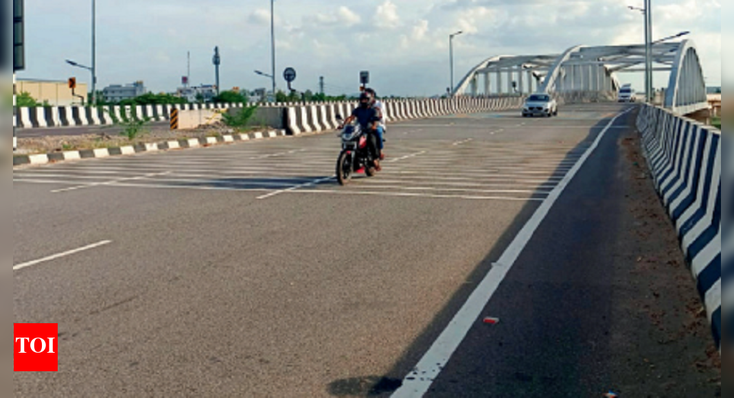 Two-wheelers, autos banned on Bengaluru-Mysuru Expressway from August 1 ...