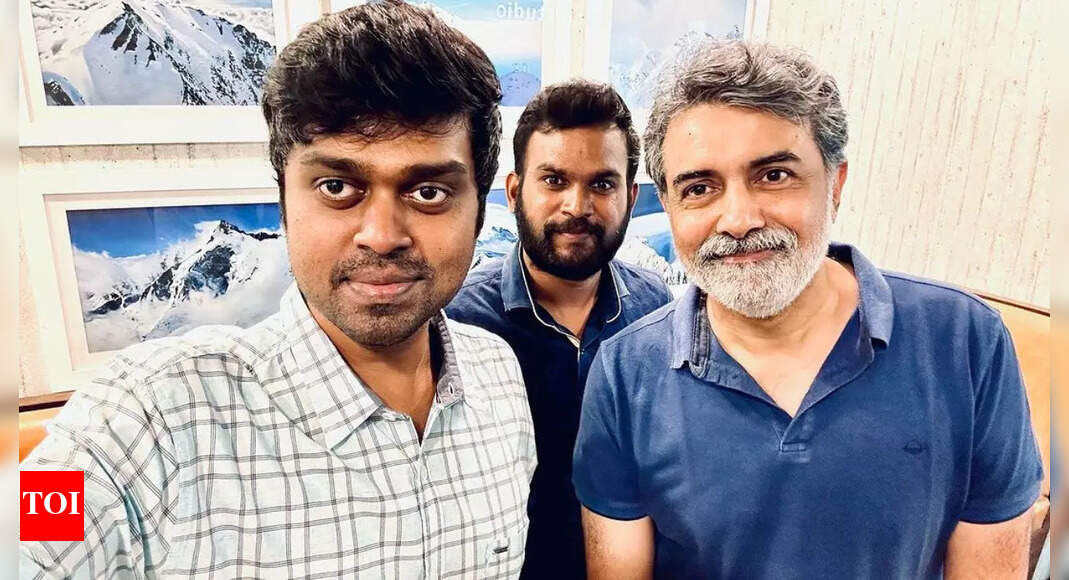 Rajiv Menon completes dubbing for 'Weapon' | Tamil Movie News - Times ...