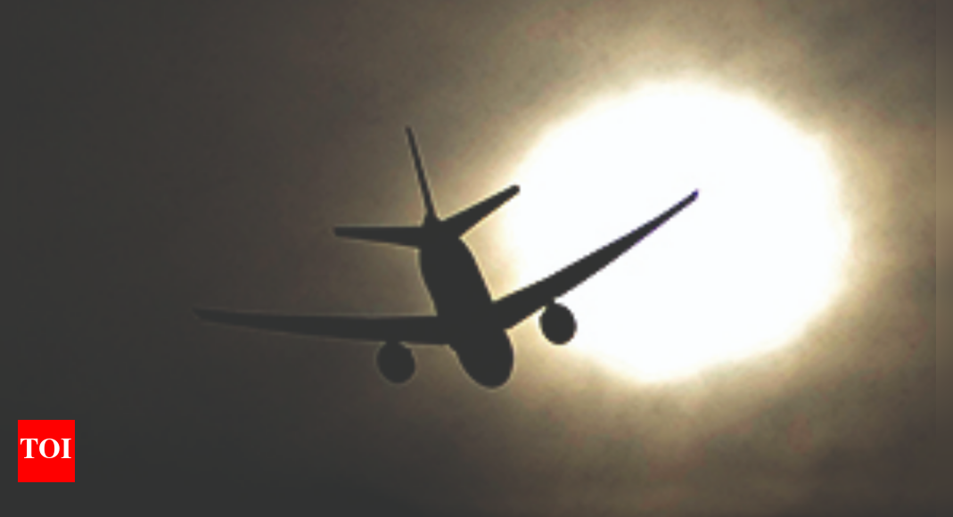 Fire scare in aircraft's engine, no one injured | Delhi News - Times of India