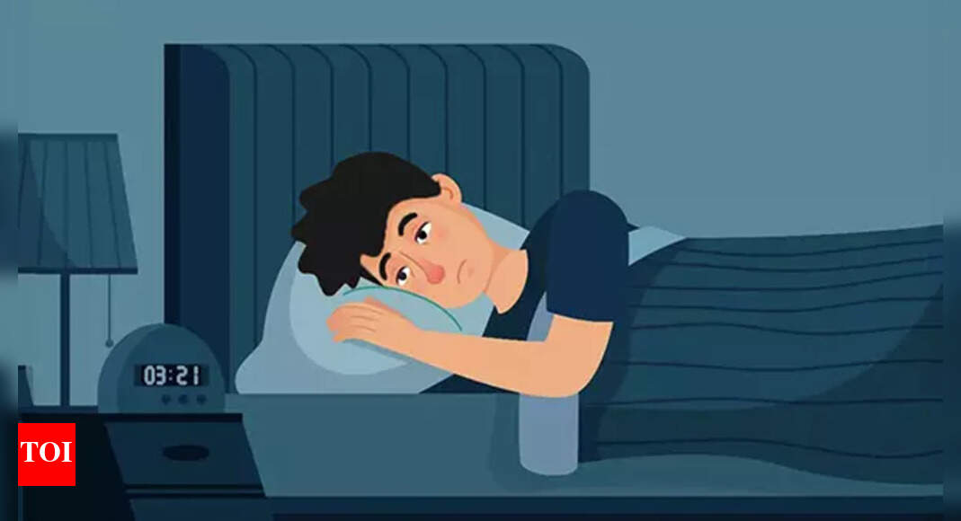 How poor sleeping habits can lead to heart attack | India News - Times ...