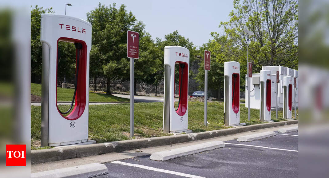 Tesla: In challenge to Tesla, automakers launch EV charging network ...