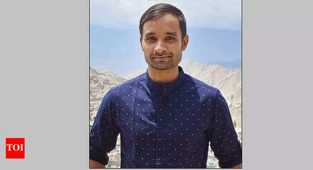 Ex-Mumbai player Nikhil Patil junior, 33, is now first-class umpire | Cricket News - Times of India