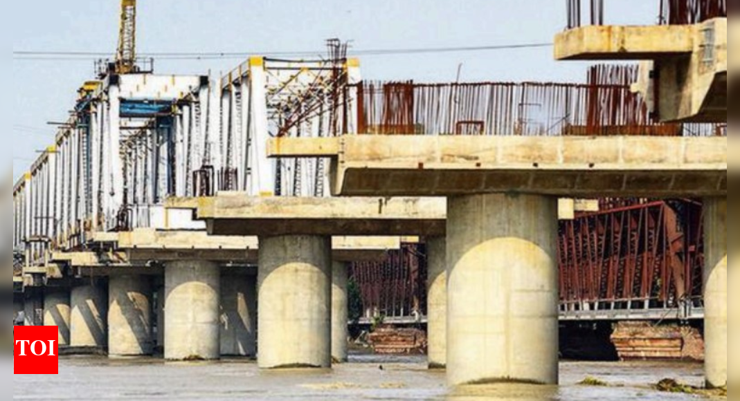 2 decades & keep counting! New Yamuna bridge delayed further | Delhi ...