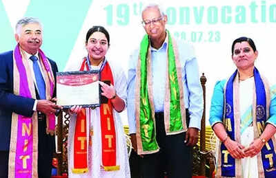 Institute Medals: Students Conferred Degrees At Nit-trichy | Trichy News - Times of India