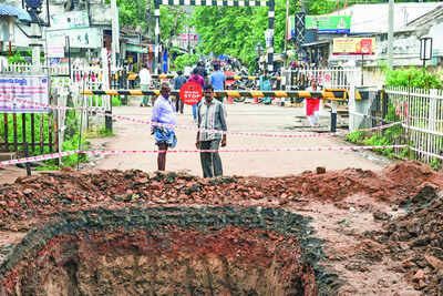 Bridge, Closure, Vijayawada, Gunadala: Closure Of Bridge, Level ...