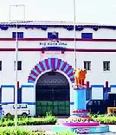 Inmates: Two Hindalga Jail Inmates Hurt After Fight Over Rivalry ...