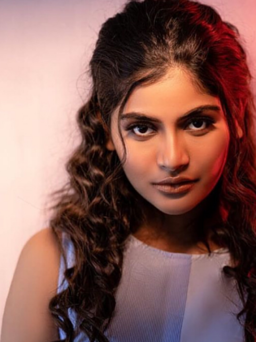 In Pics: Queency Stanly's stylish looks in salwar kameez | Times of India