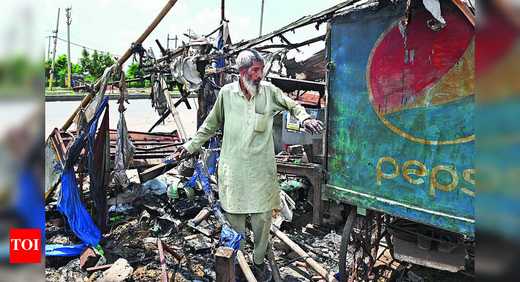 Haryana Violence: Arson & Attacks Keep City On The Edge | Gurgaon News ...