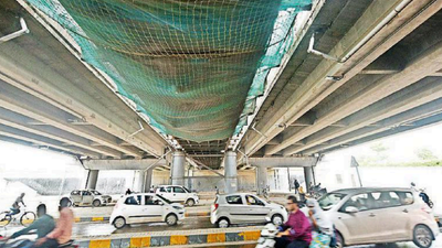 Restoration plan stalled, Ellis Bridge's legacy at risk | Ahmedabad ...