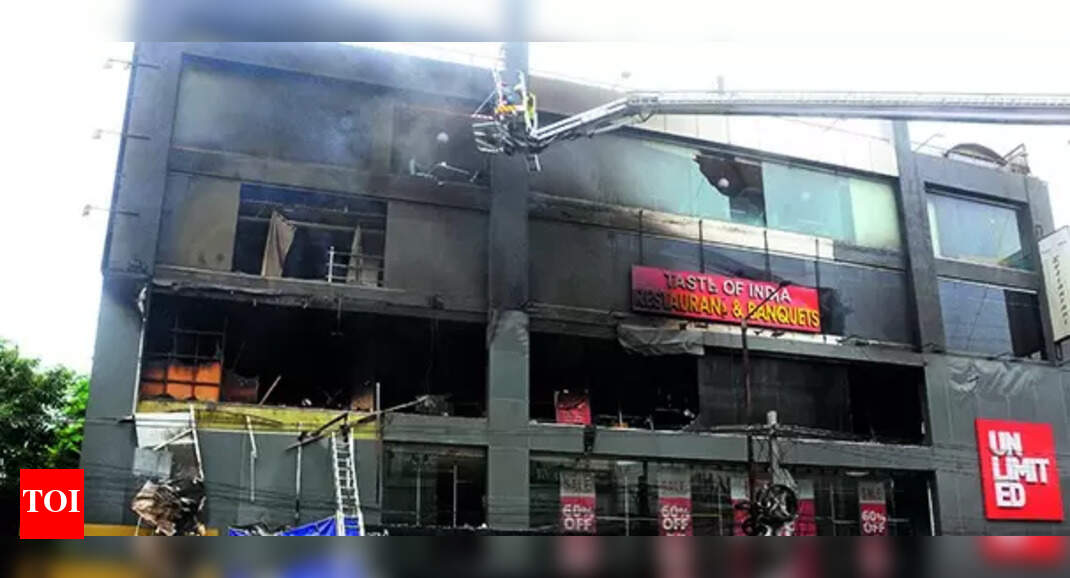 Hyderabad, Fire, Store, Complex, Black Smoke, Fire Officials: Major ...