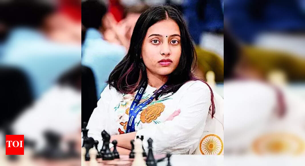 World Cup: World Cup: Divya Holds Hungarian Gm In Game 1 Of Round 2 ...