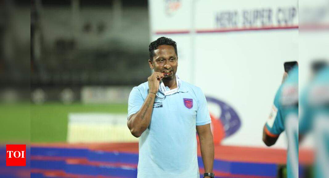 Clifford to coach India U-23, Gavin also gets the nod | Goa News ...