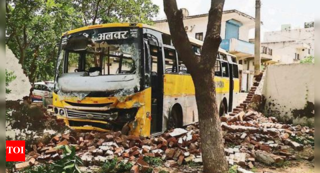 Violent Clashes: During Nuh Clash, 500+ Mob Laid Siege To Police Stn ...