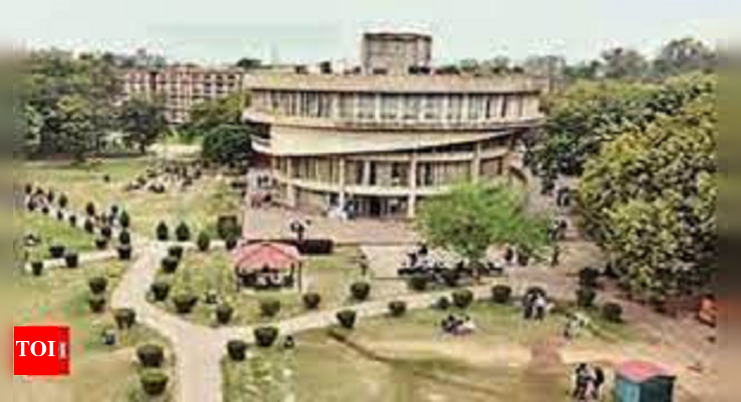 Sfs: SFS holds meeting to outline strategy | Chandigarh News - Times of ...