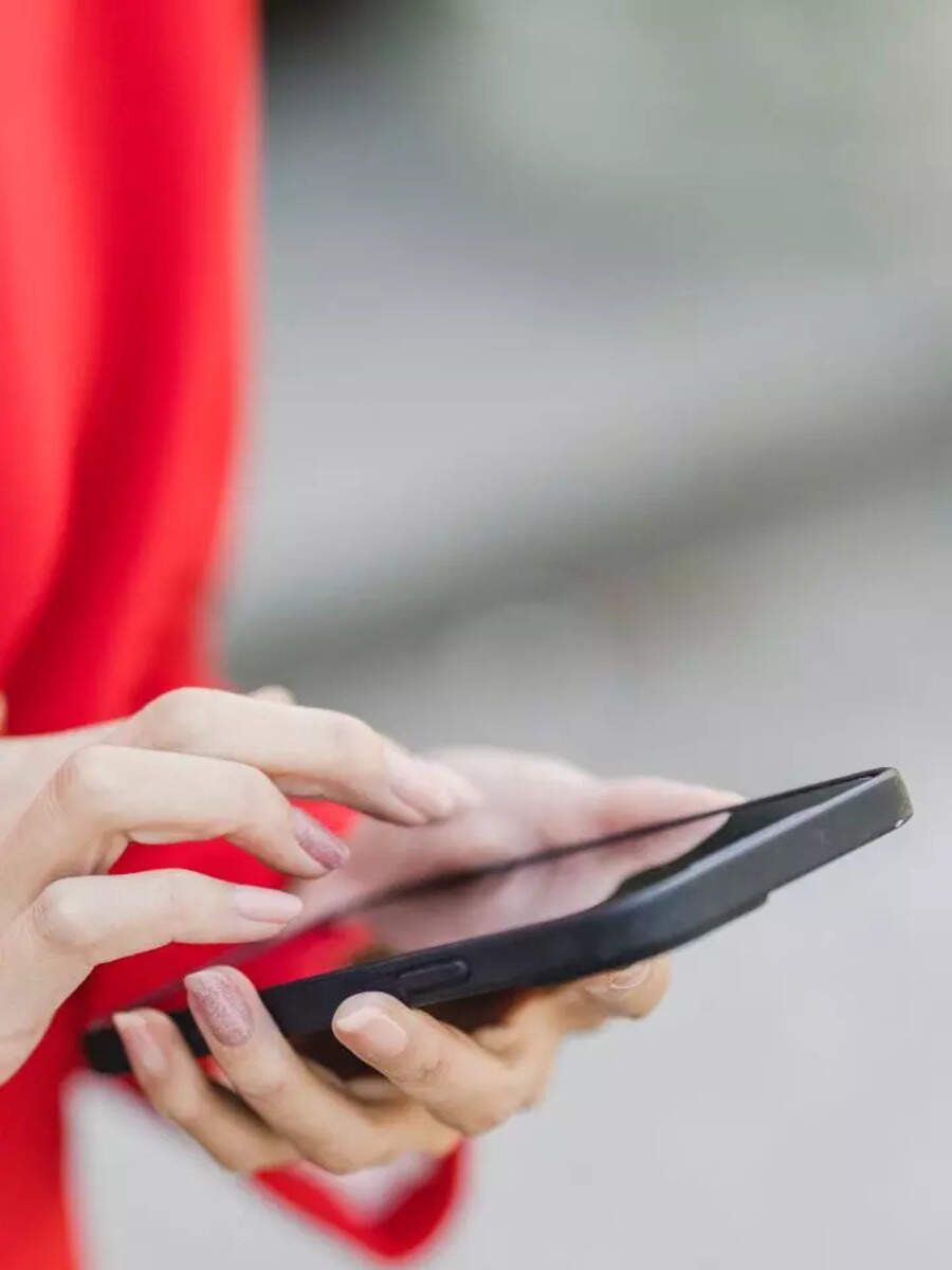 9 5G phones with IR blaster | Gadgets Now