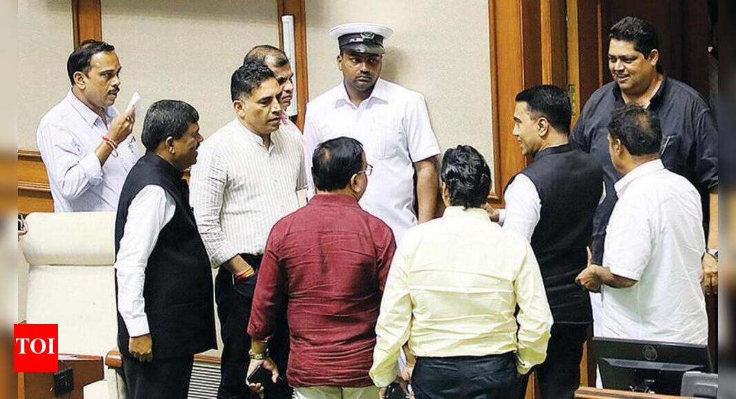 Xit-koddi-nustem, pao bhaji at SHG-run govt canteens soon: CM | Goa ...