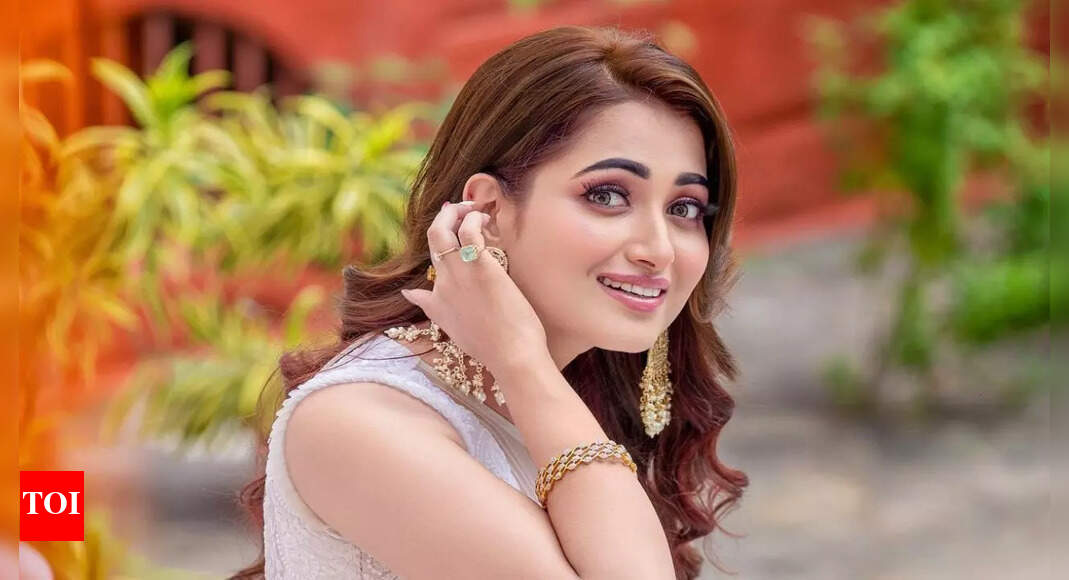 Actress Sudipta Banerjee bags a new project - Times of India