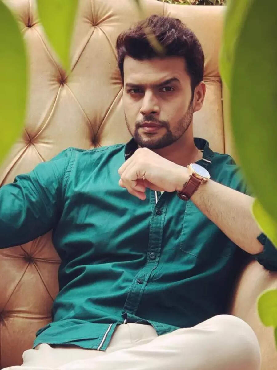 Amit Bhanushali's stylish looks | Times of India