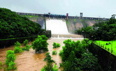 Kolhapur District: Kalammawadi Discharge Begins, Villages Along ...