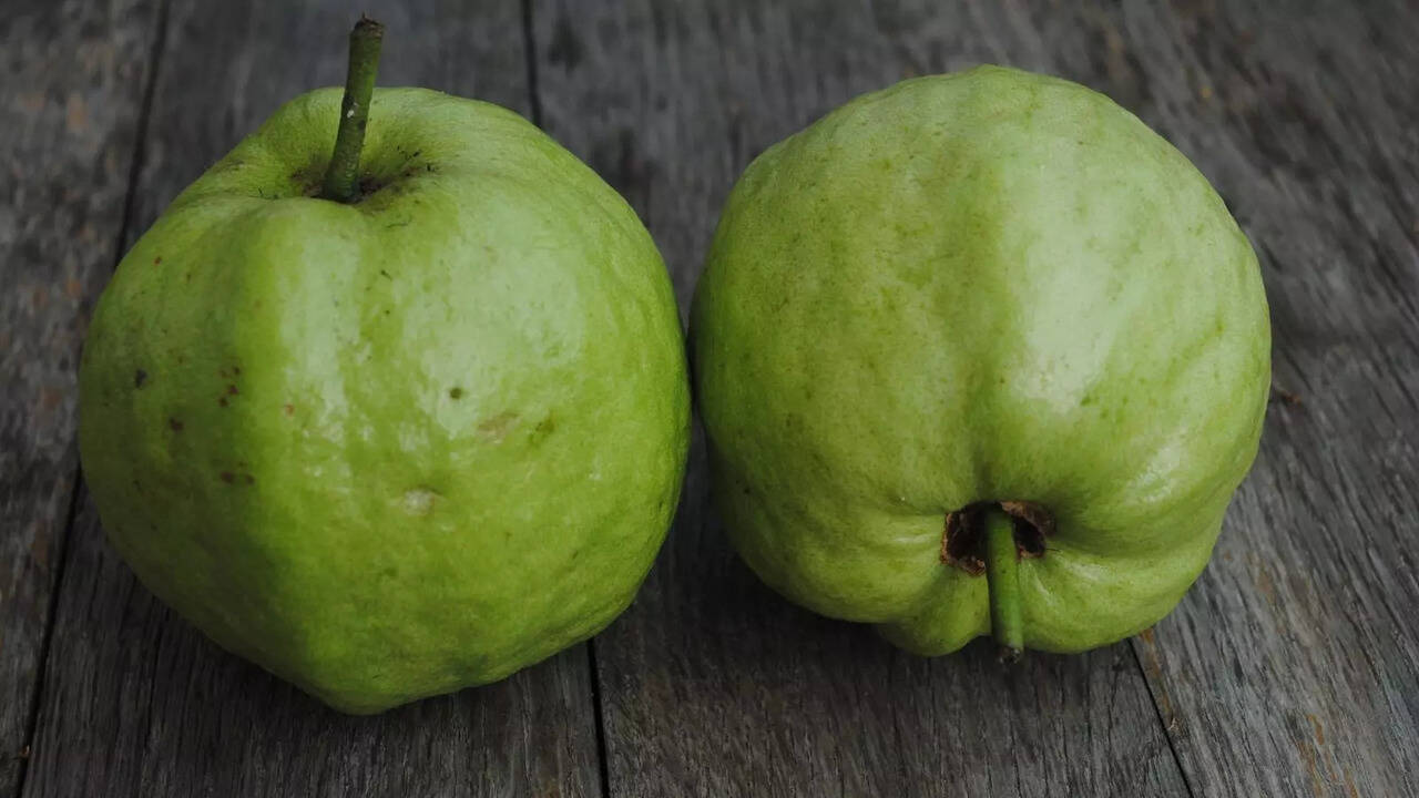 Guava: A Tropical Superfruit Packed With Health Benefits