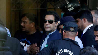 Imran Khan: Imran Khan's party files plea in Supreme Court; seeks retrial in Toshakhana case ...