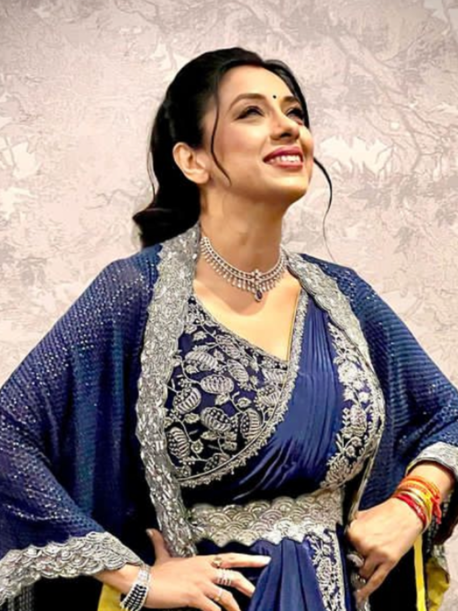 Anupamaa fame Rupali Ganguly’s glamorous desi looks | Times of India