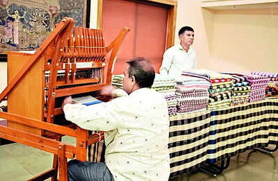 NIFT Gandhinagar: ‘handloom Way Of Life In India’ | Ahmedabad News ...