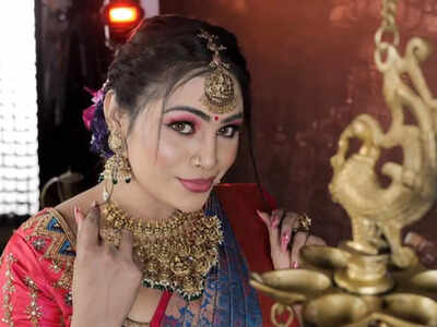 Television actress Divya Krishnan shares a BTS video of her recent ...
