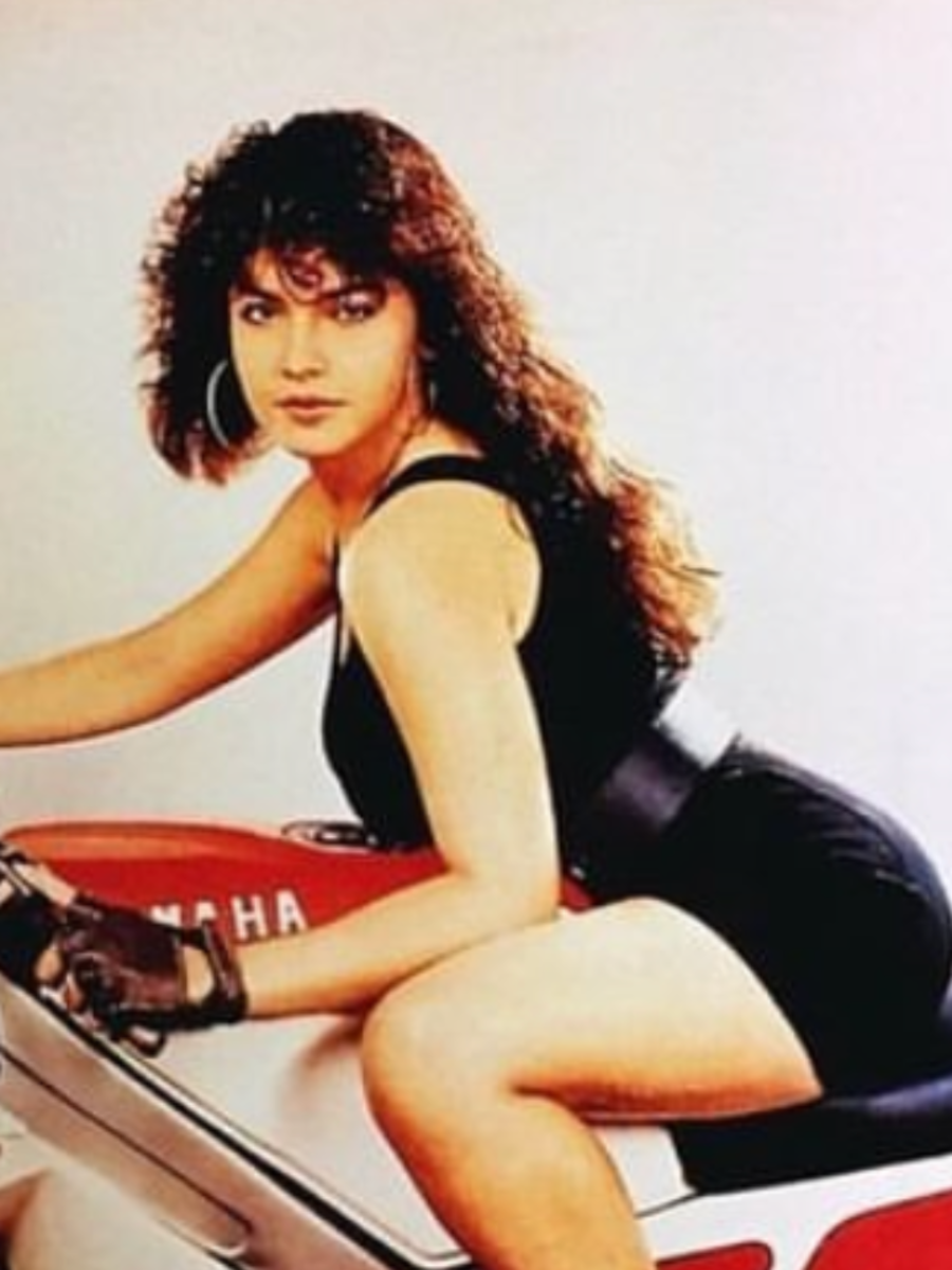 Bigg Boss OTT 2: Pooja Bhatt's old unseen looks | Times of India