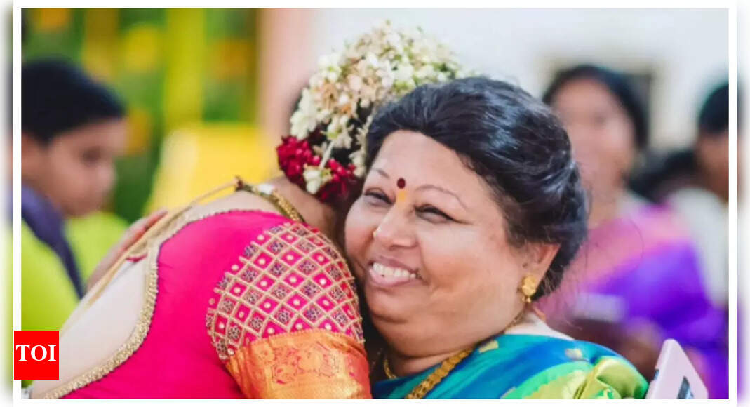 Savaniee Ravindrra wishes her mother on her birthday with an adorable post | Marathi Movie News ...