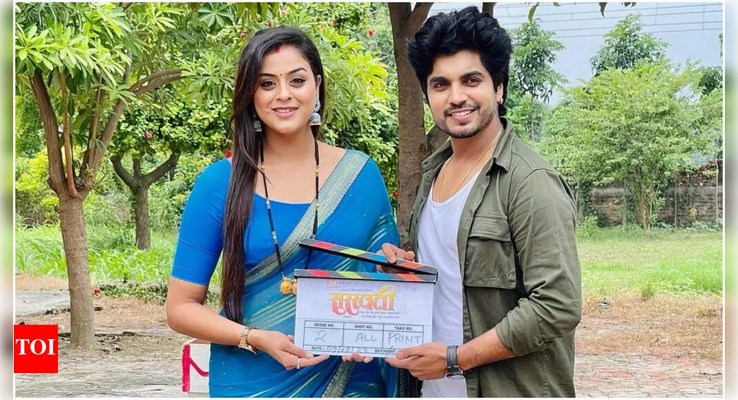 Yamini Singh bags herself for the new film 'Saraswati' | Bhojpuri Movie ...