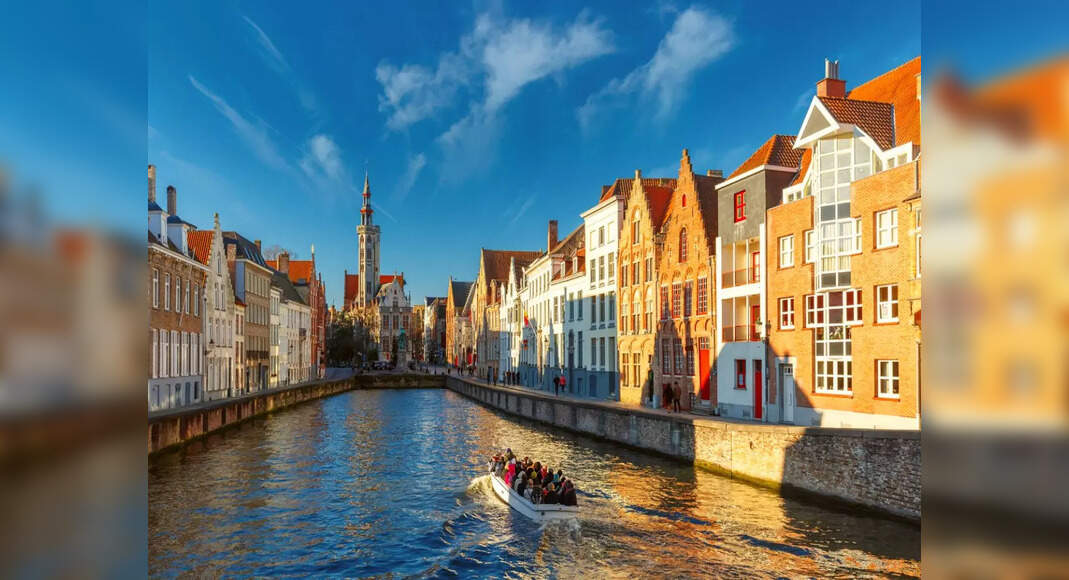 Belgium's Bruges gets crowded with summer tourists, hits ‘red line ...