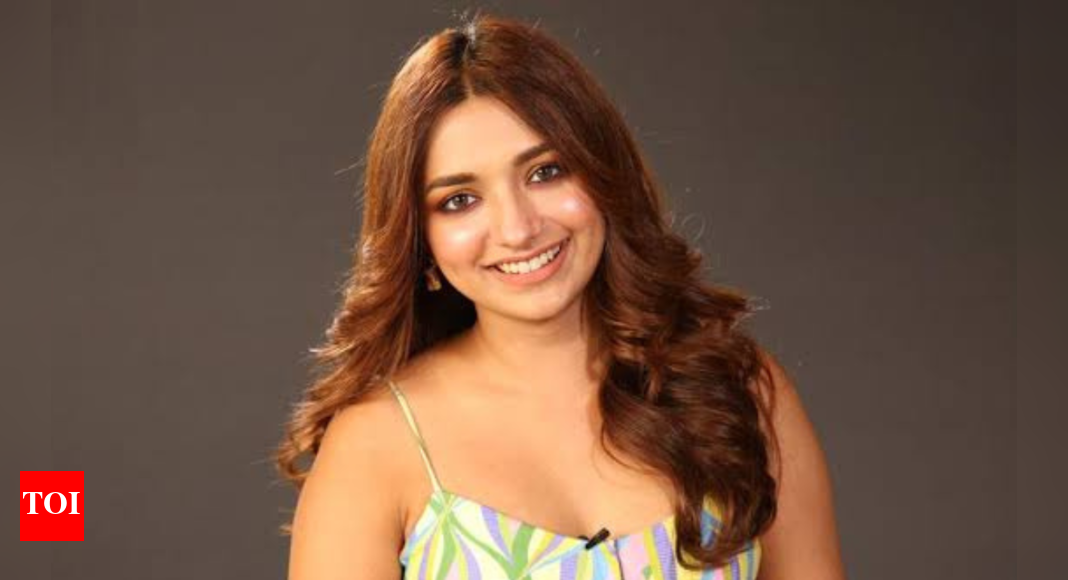 Bigg Boss Ott 2 Jiya Shankar Gets Evicted The Show Gets Its Top 5