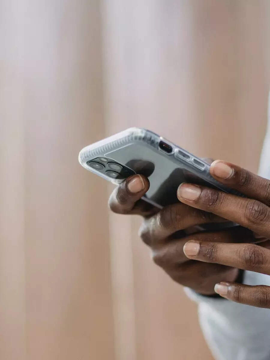 7 ways to fix your smartphone's flickering display | Times of India