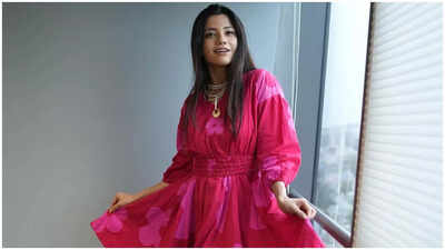 Kinjal Rajpriya radiates elegance in pretty pink ensemble | Gujarati ...