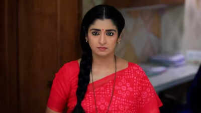 Bhagyalakshmi: Bhagya and Kusuma share an emotional moment - Times of India