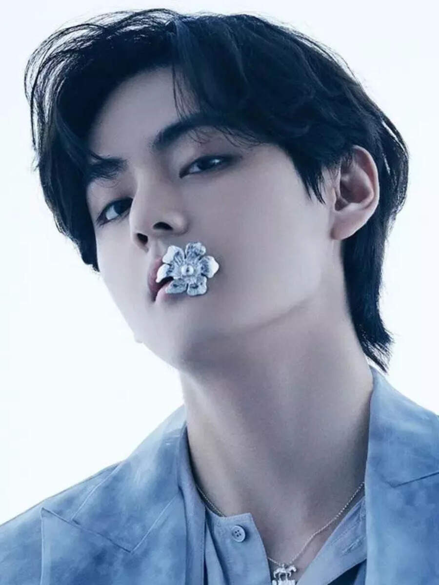 Top ENT News: BTS' V's Love Me Again MV Hits 1M In 7 Mins, SRK ...
