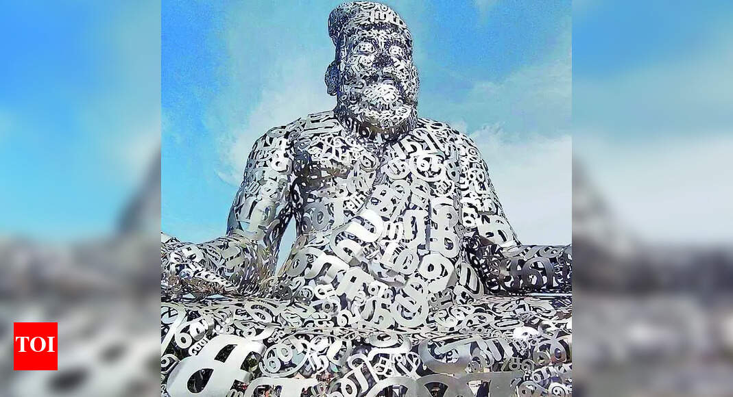 Supreme Leader Of North Korea: 25-foot-high Steel Thiruvalluvar Statue ...