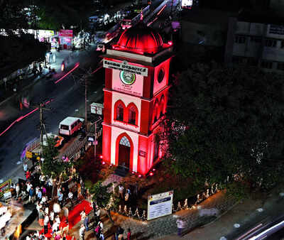 Housing: Modified At 50l, Clock Tower Now Casts Spell On Onlookers ...