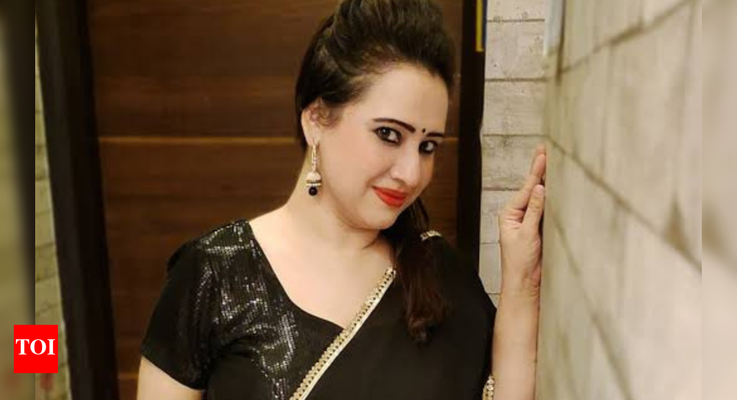 Yeh Rishta Kya Kehlata Hai fame Pooja Joshi Arora and husband Manish ...