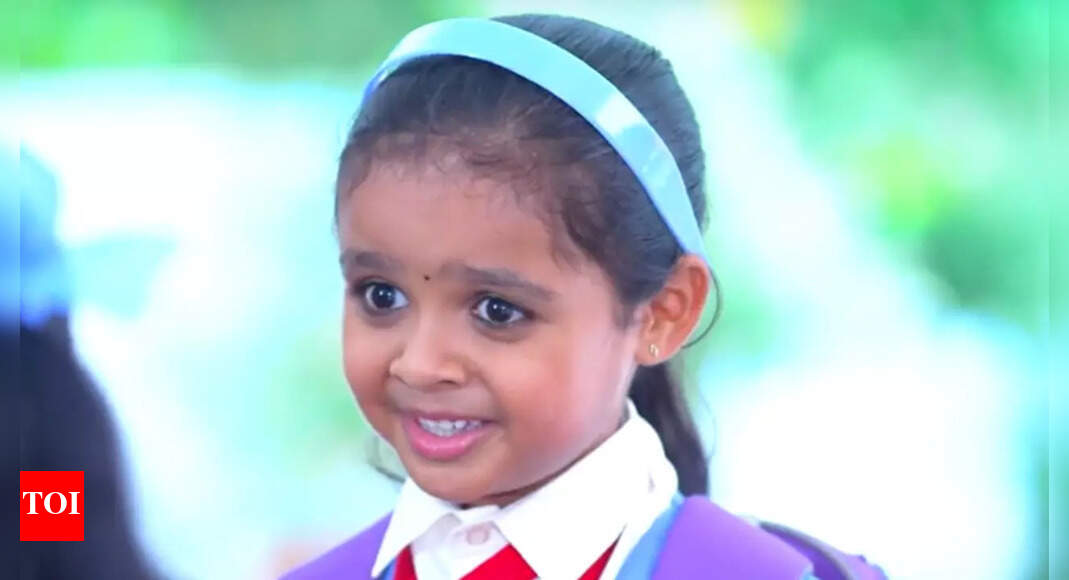 Manimuthu: Muthu plots against Radhika and Manikutty - Times of India