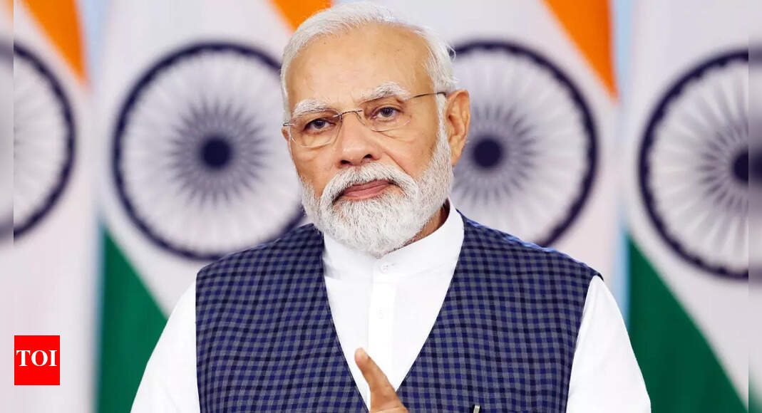 Pm Modi Says Opposition Ran Away During No Confidence Motion Slams Tmc