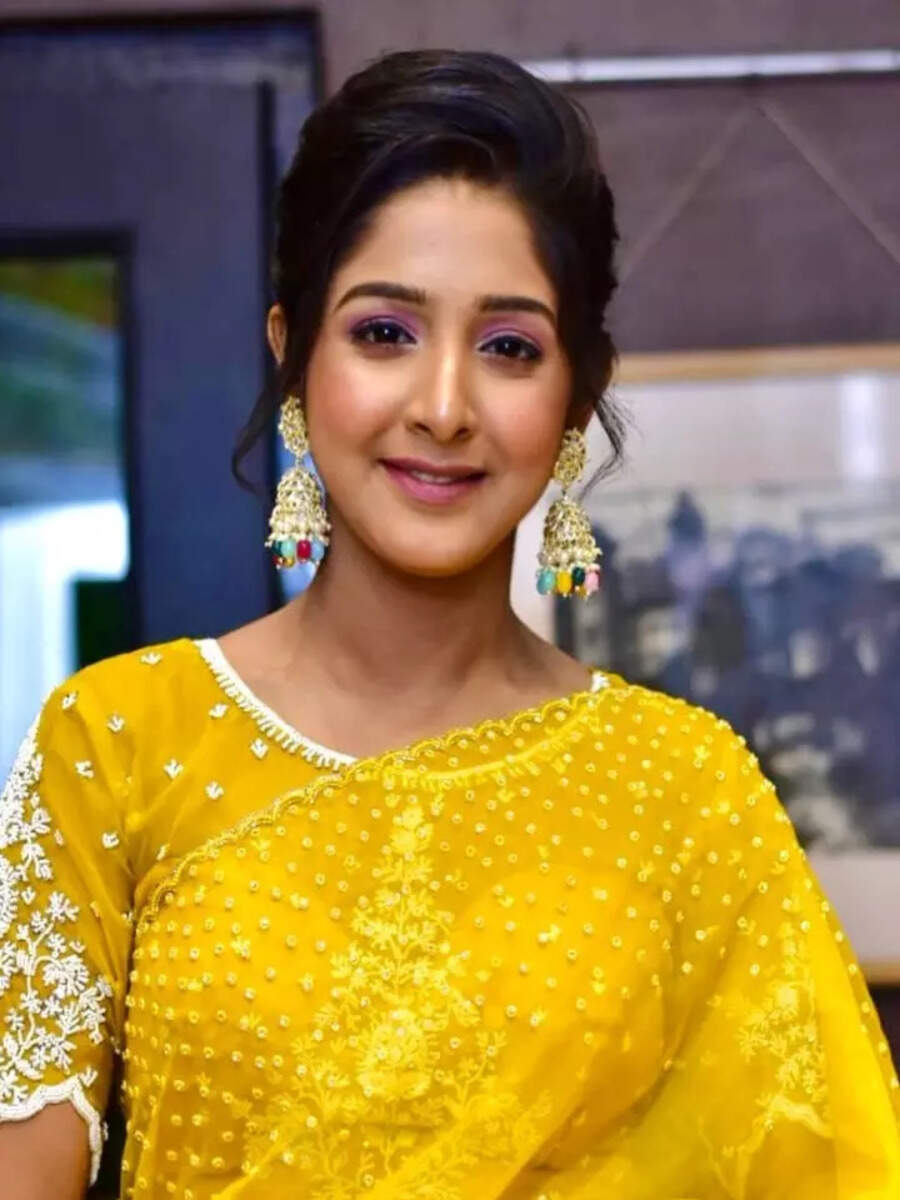 Anurager Chhowa’s Swastika Ghosh is a diva off-screen | Times of India