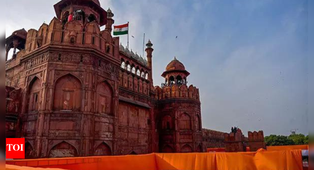 Red Fort 50 Nurses From Across Country To Be Part Of Independence Day