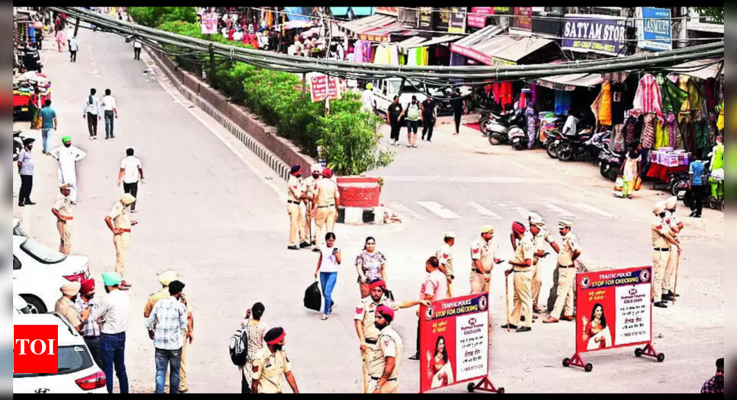 Reduced Sentence: I-Day gift for inmates: Freedom for 1, reduced ...