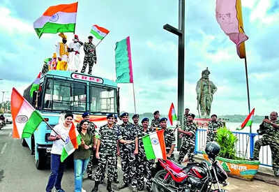 Patriotic Songs: Crpf Rally Welcomed Across City | Bhopal News - Times ...
